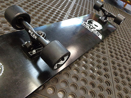 Diehard Wizard Hot Shop Complete – Skull Skates
